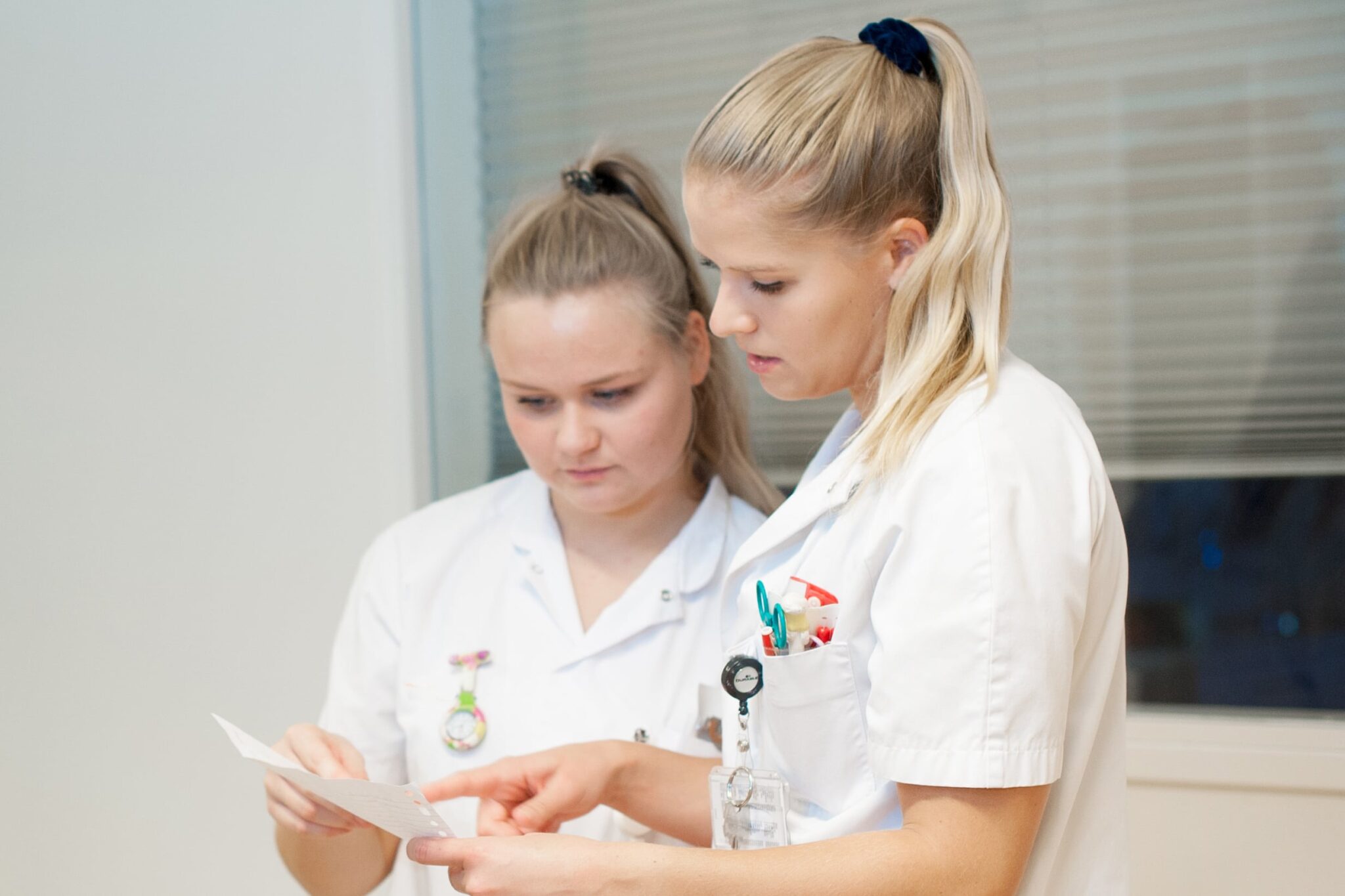 Werkgevers, kijk naar eigen rol bij teruglopende studentenaantallen